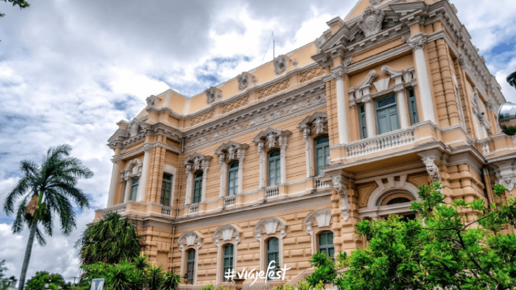 Palacio Cantón – Viajefest